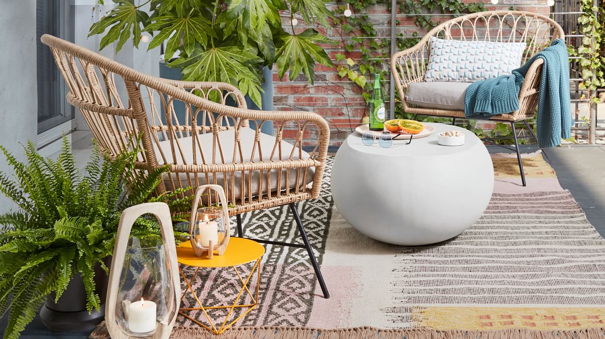Pebble Indoor/Outdoor Oval Coffee Table (36") | West Elm