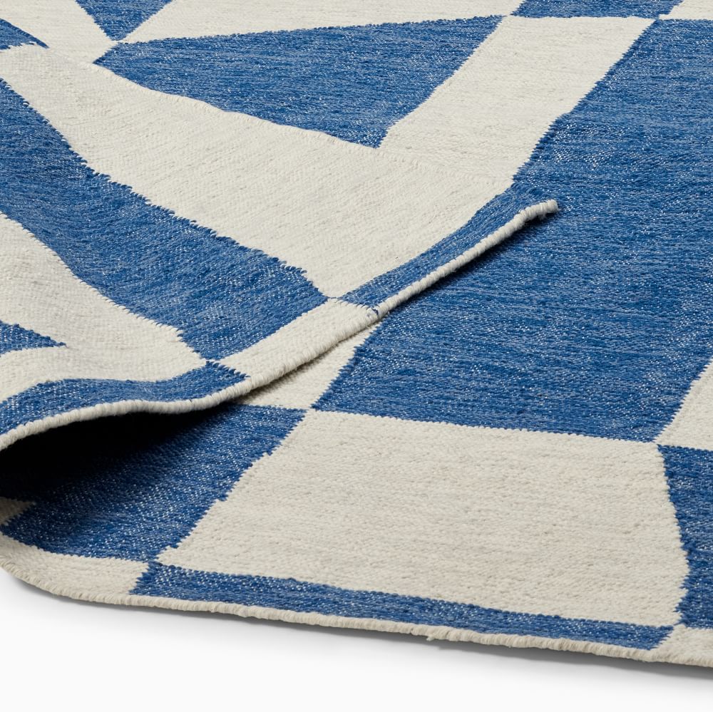 Poolside Geo Indoor/Outdoor Rug | West Elm