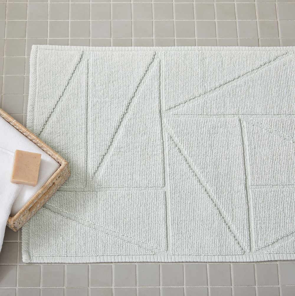 Organic Triangle Sculpted Bath Mat | West Elm