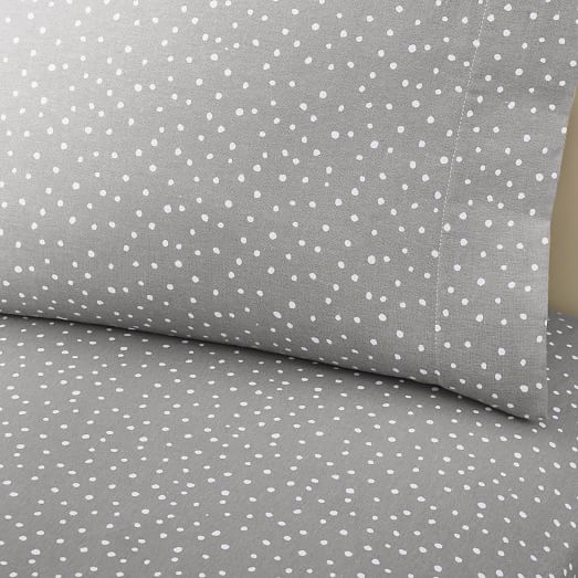 Organic Flannel Tossed Dots Sheet Set | West Elm