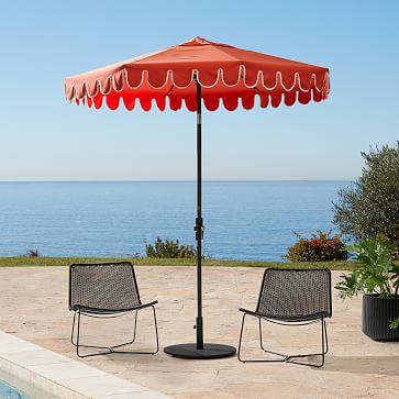 Scallop Edge Outdoor Umbrella (7.5') | West Elm