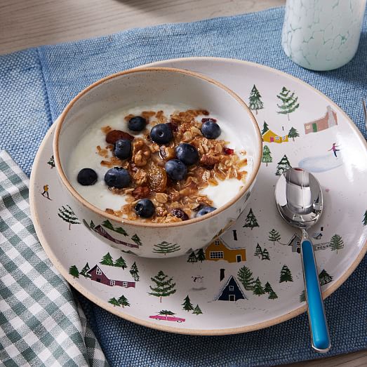 Holiday Skier Dinner Plate Sets | West Elm