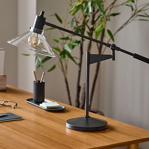 Pete Table Lamp (22.5") | West Elm