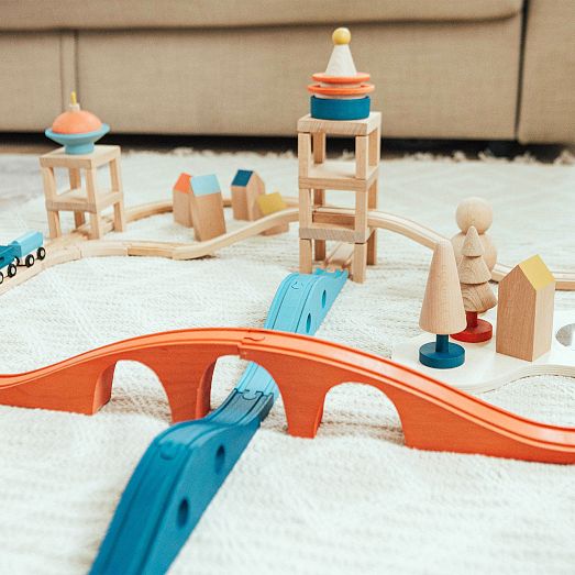 Wonder & Wise Tunnelvision Train Set | West Elm