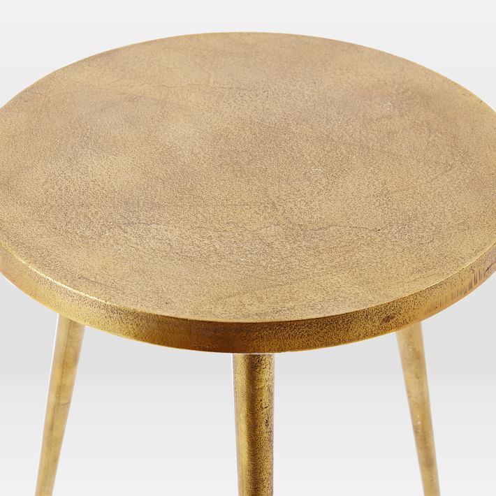 Casted Tripod Round Side Table 15