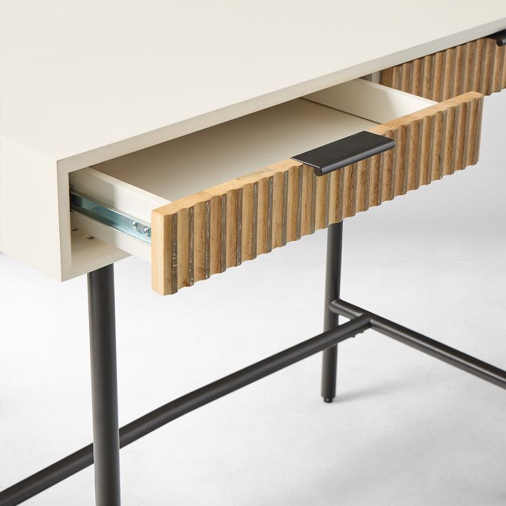 West elm quinn mini desk store