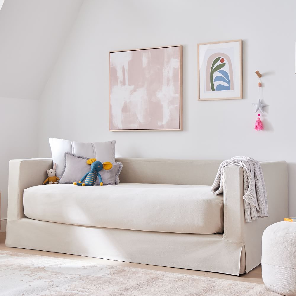 Jamie Slipcovered Daybed | West Elm