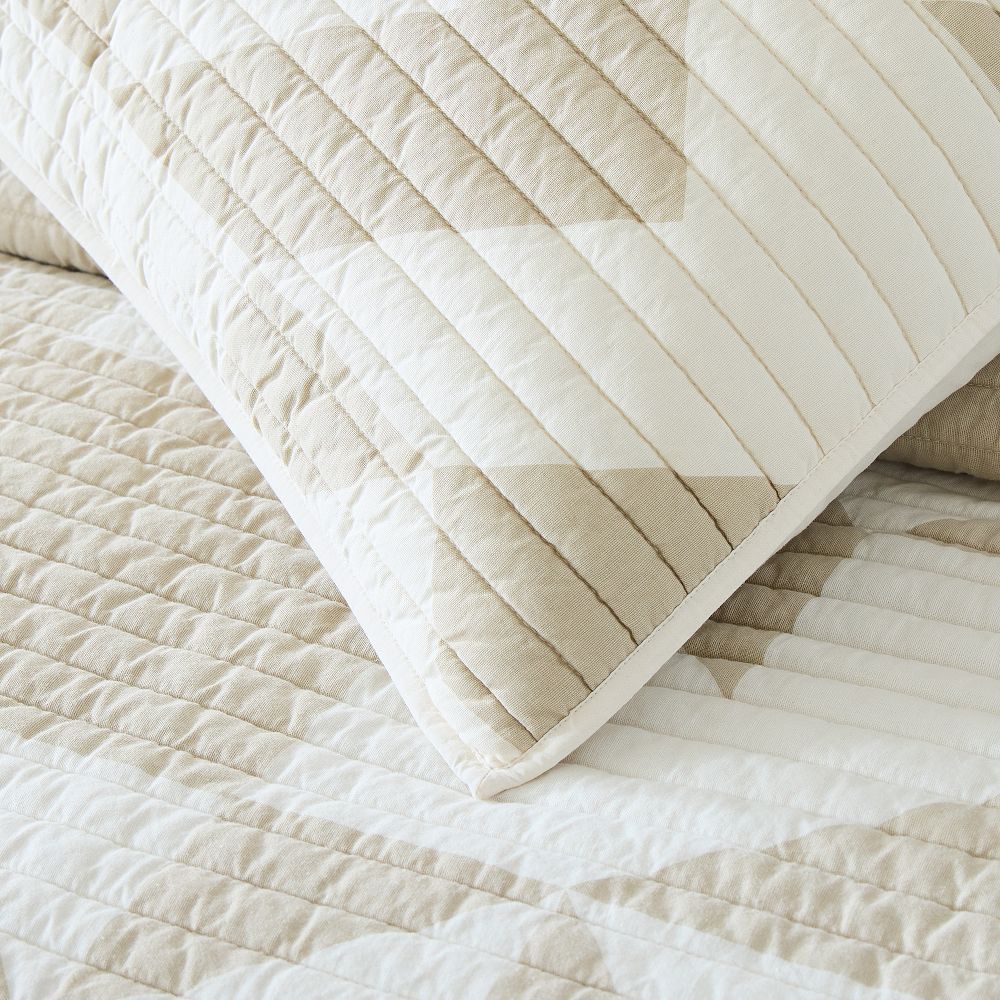 Modern Heirloom Quilt | West Elm