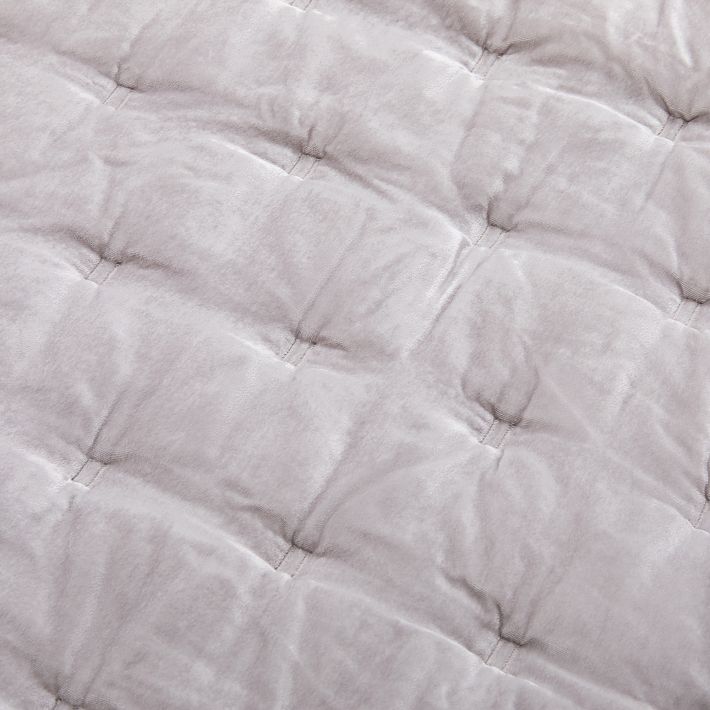 Lush Velvet Tack Stitch Toddler Quilt | West Elm