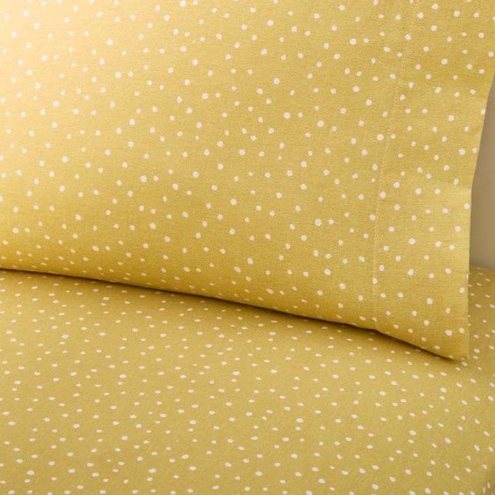 Organic Flannel Tossed Dots Sheet Set | West Elm