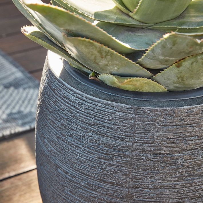 Curved Ficonstone Indoor/Outdoor Planters | West Elm