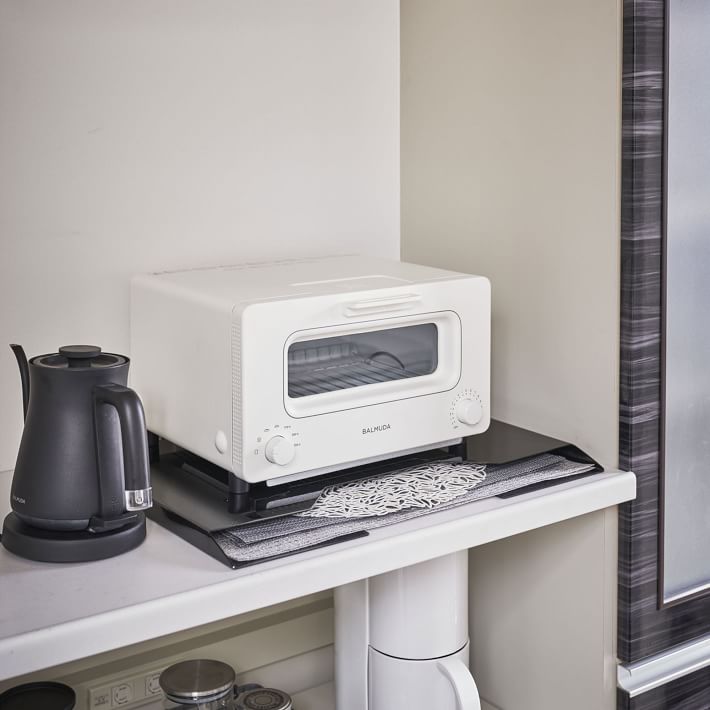 Yamazaki Tower Magnet Placemat Storage Holder | West Elm