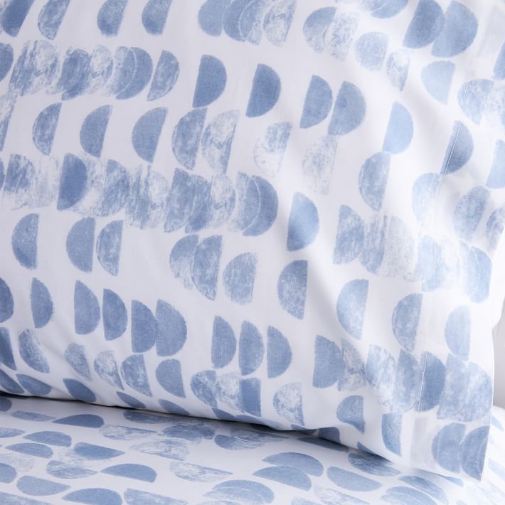 Organic Half Moon Sheet Set | West Elm