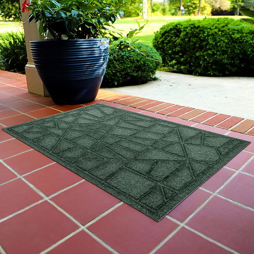 WaterHog Viewpoint Recycled Doormat | West Elm