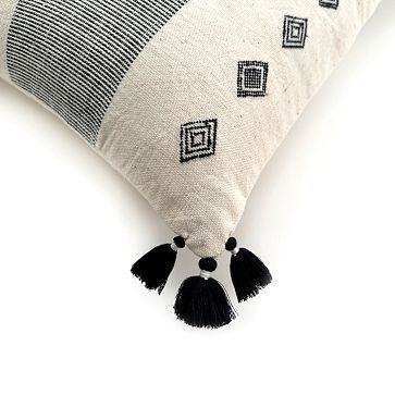 Nimmit Handloomed Trekant Pillow Cover | West Elm
