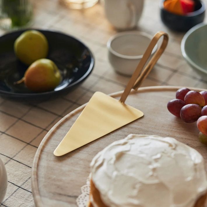 Fleck Loop Cake Server | West Elm