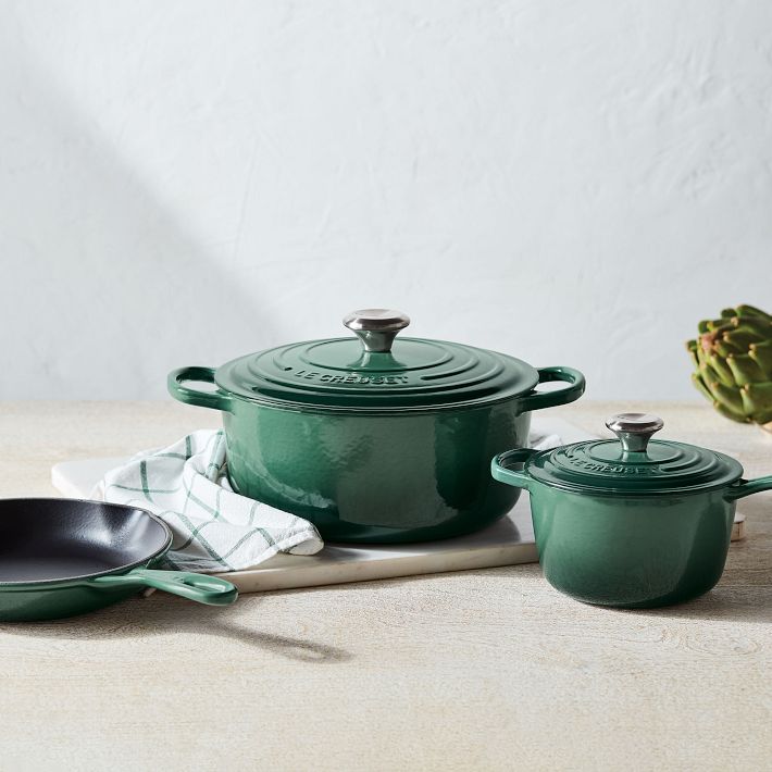 Le creuset pot sets store
