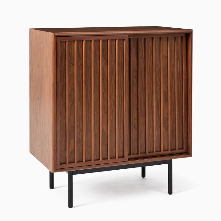 Slatted Bar Cabinet 32