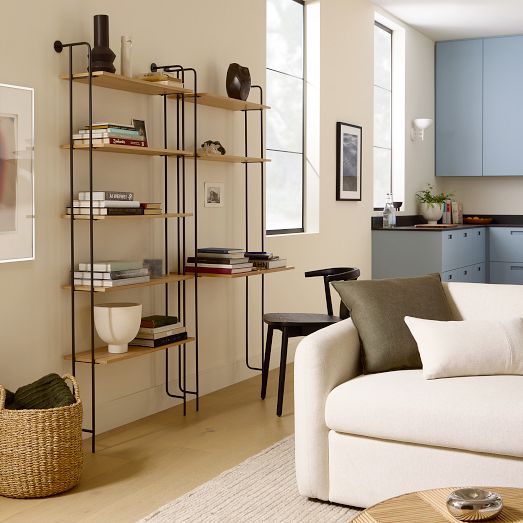 Modular wall unit store