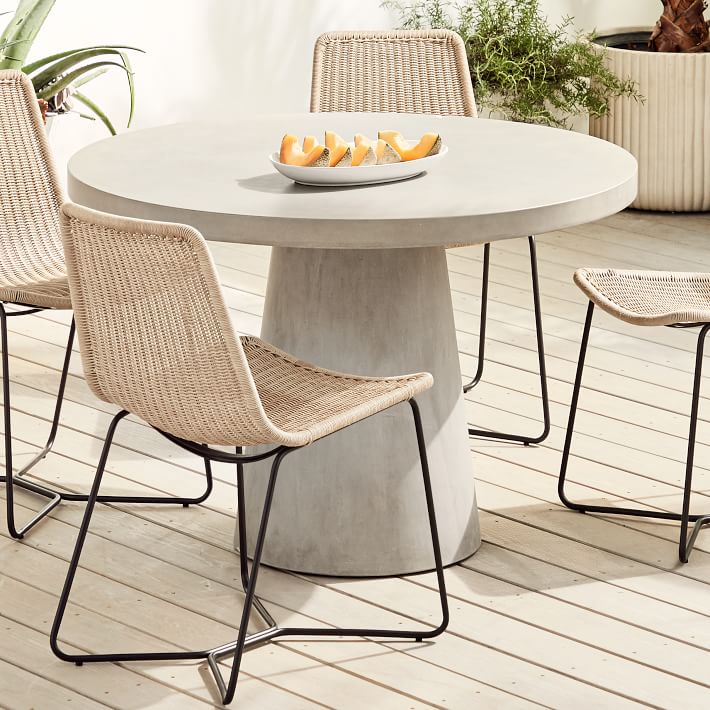 Concrete Indoor Outdoor Pedestal Round Dining Table 32 60 West Elm