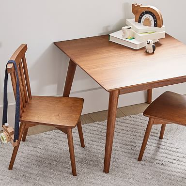 Mid century childrens table and chairs store