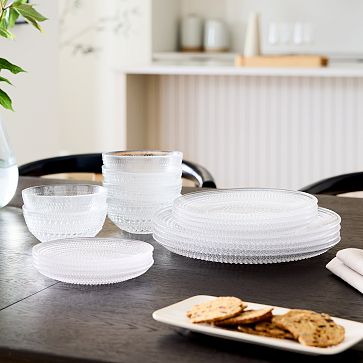 Glass dinnerware store