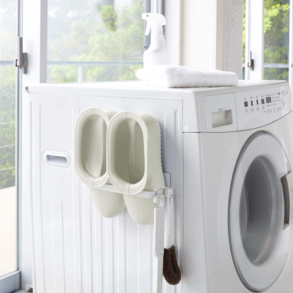 Yamazaki Plate Magnetic Storage Rack | West Elm